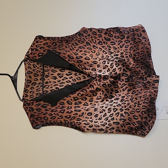 Tops | Vintage Animal Print Vest | Poshmark
